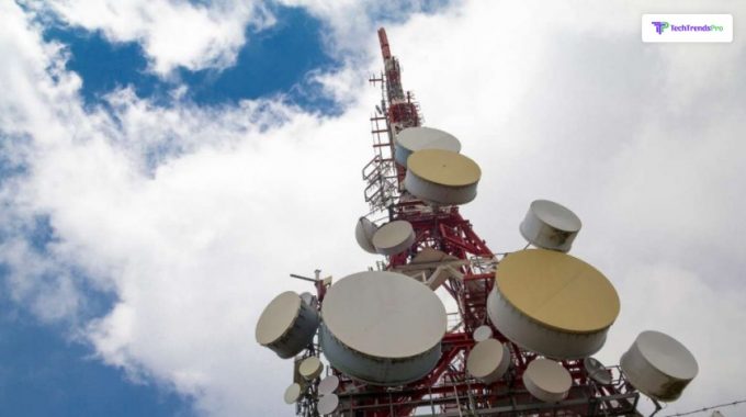 What Is A Cellular Network? Features, Shapes, Broadcast Messages, More